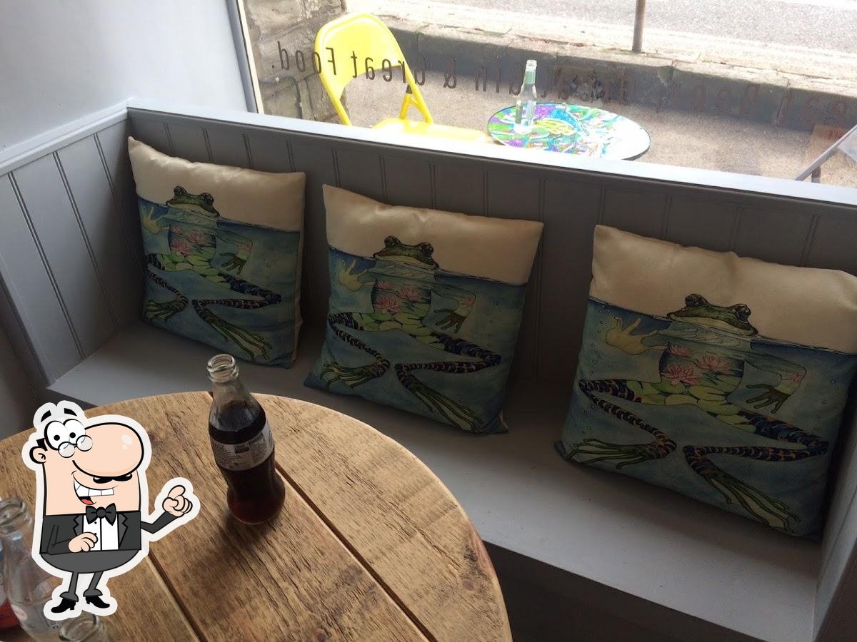 Hop In And and Gin in Brecon - Restaurant menu and reviews