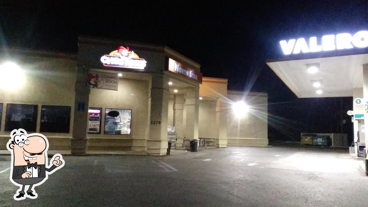 Chester's Chicken in Visalia