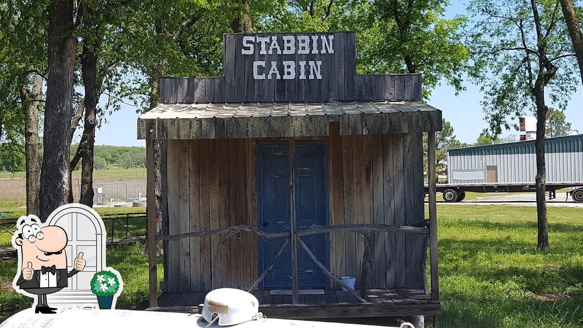 RoadHog Saloon in Bernice - Restaurant reviews