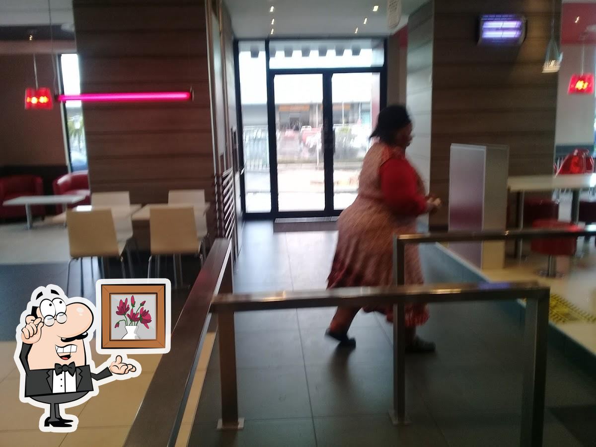 KFC Promenade (Mitchells Plain) restaurant, Cape Town, Shop 90 ...