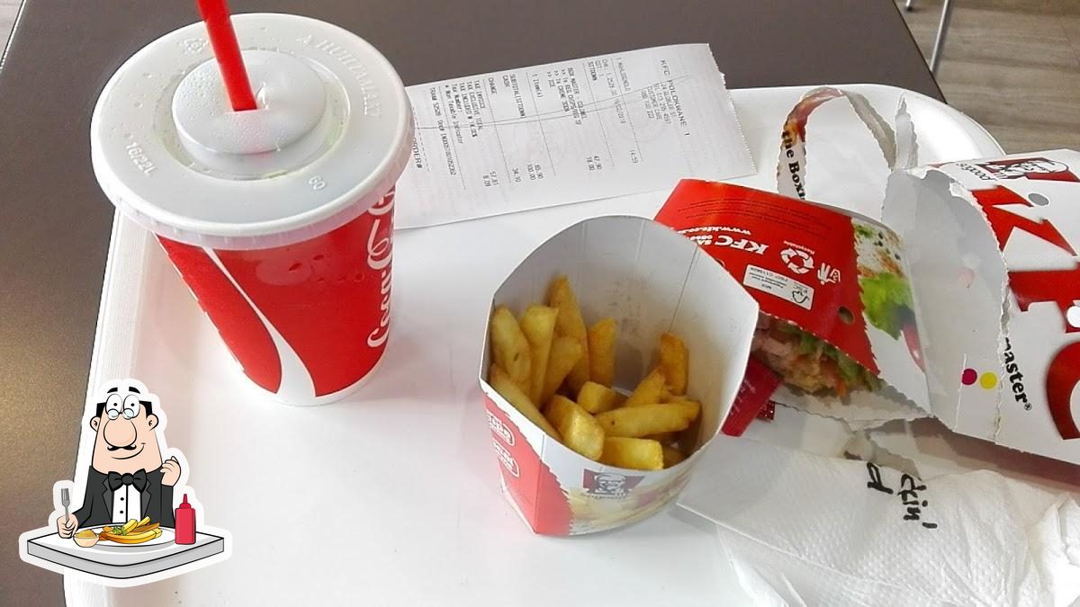 KFC Polokwane 1 (Pietersburg) restaurant, Polokwane, 24 Grobler St ...