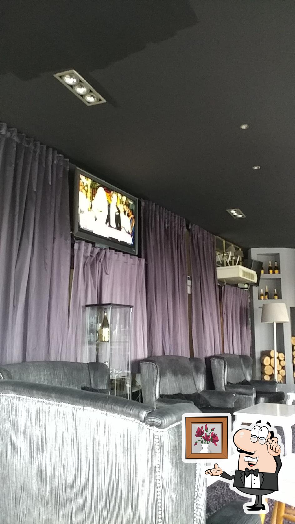 XL Cafe Bar, Paleochora - Restaurant reviews