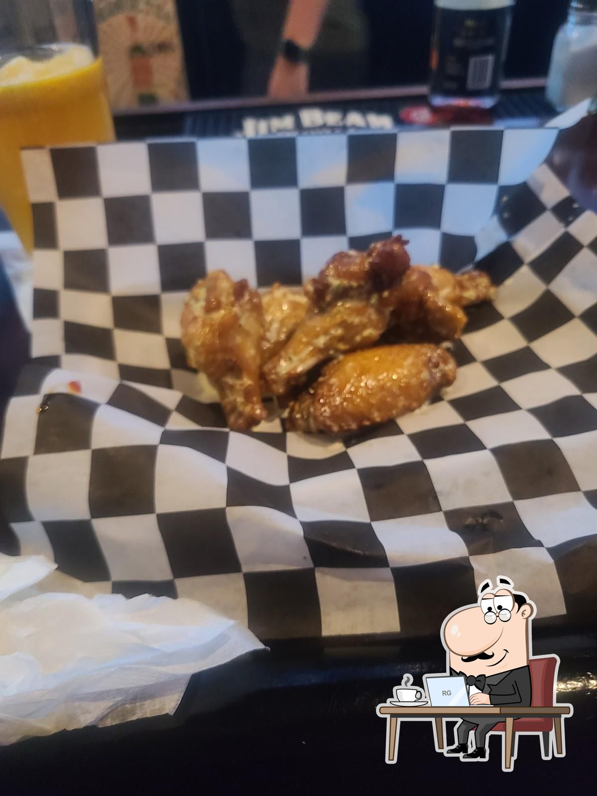 Loby's Bar & Grille, Canton - Restaurant menu, prices and reviews