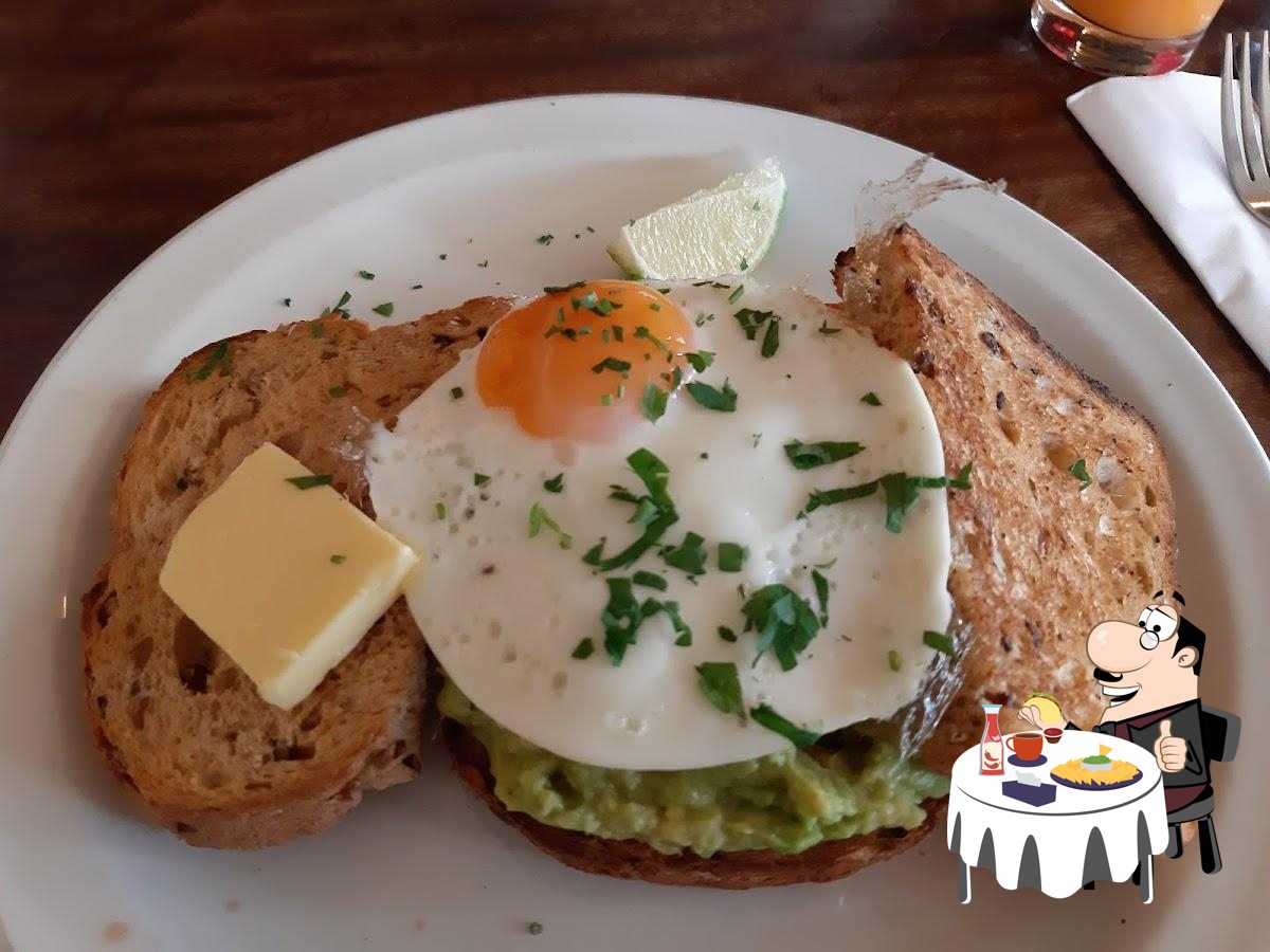 Cafe Coco., 23 Cowley Rd in Oxford - Restaurant reviews