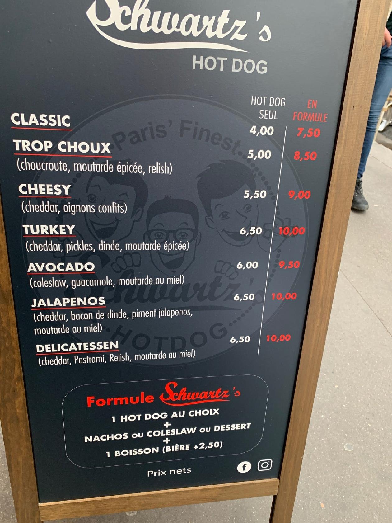 Menu au Schwartz Hot Dog restaurant, Paris, 15 Rue des Archives