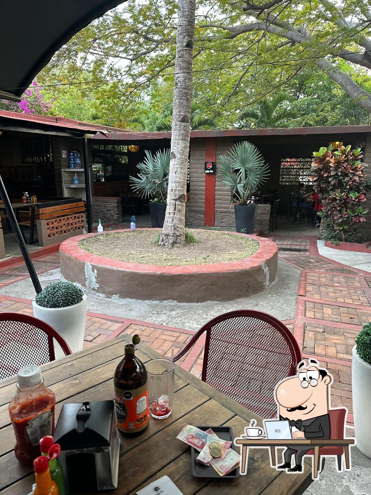 Adobe pizza, Colima - Menú del restaurante, precios y reseñas