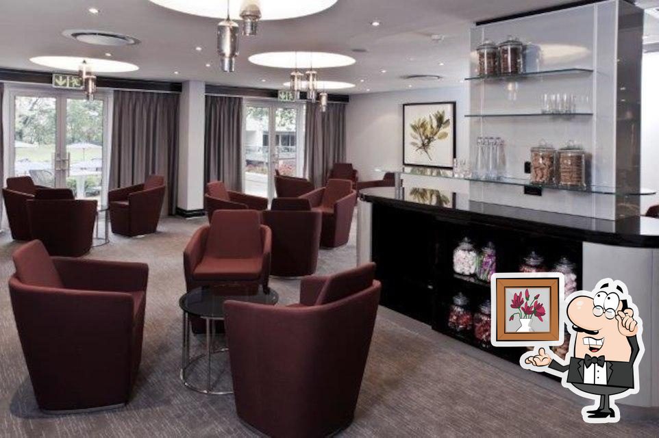 The Maslow Hotel Sandton pub & bar, Sandton - Restaurant menu and reviews