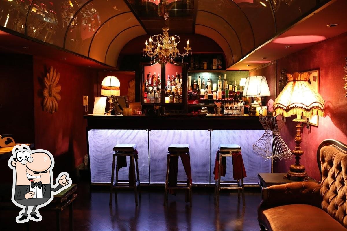 Salotto Cardelli disco bar, Roma