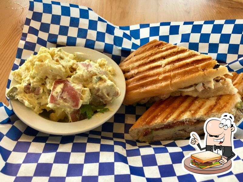 Farmboy Kitchen, 1050 Vine St in Los Angeles - Restaurant menu and reviews