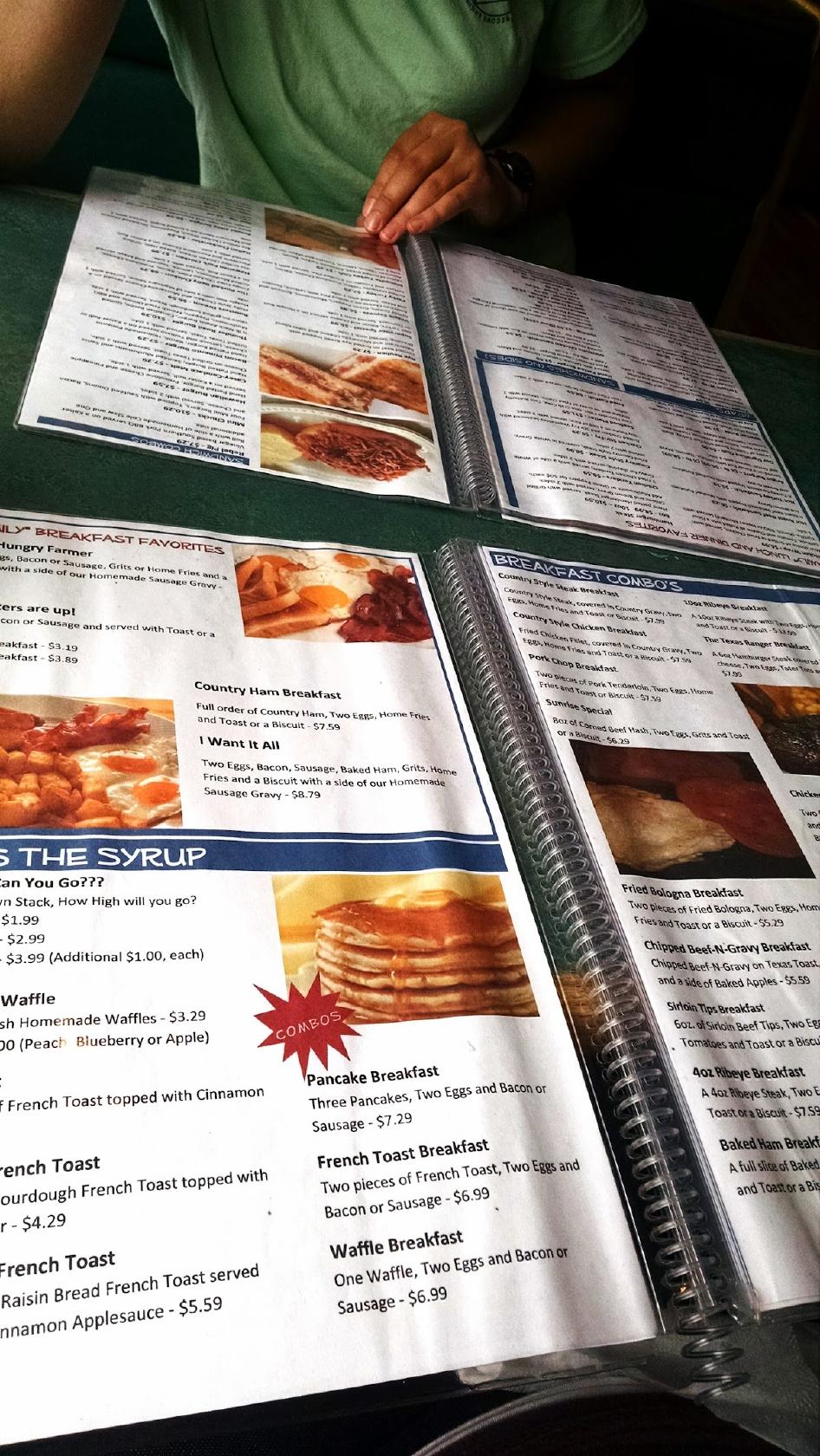 Menu at Friends and Family Restaurant, Pearisburg