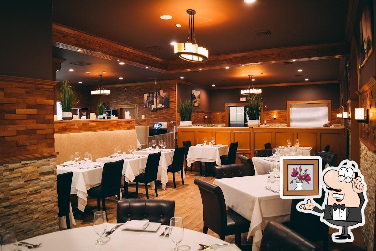 Lukas' Seafood & Grille in Warren - Restaurant menu and reviews