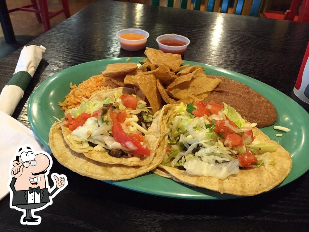 Taco Fresco, 2860 Showplace Dr in Naperville - Restaurant menu and reviews