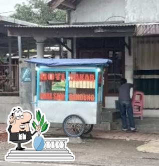 Roti Bakar MAYASARI, Indonesia, Jl. Panglima Sudirman No.64 - Opiniones ...