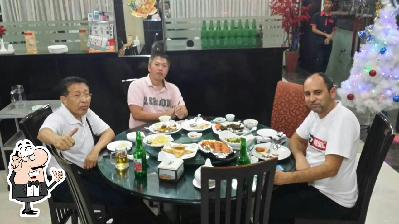 Gui Bin Lou, Jakarta - Restaurant menu, prices and reviews