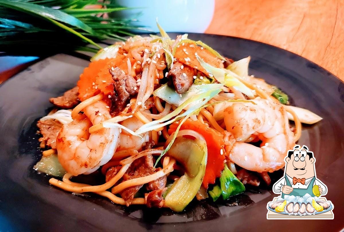 Rico Chow in New London - Restaurant menu and reviews