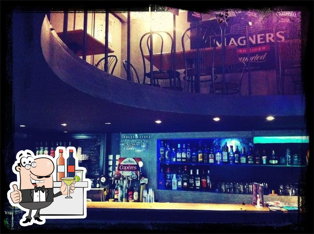 Komin Kafé pub & bar, Lyon