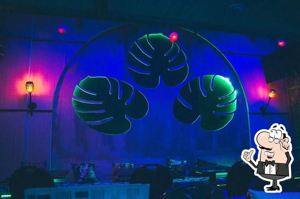 Twisted Tiki in Santa Ana - Restaurant reviews