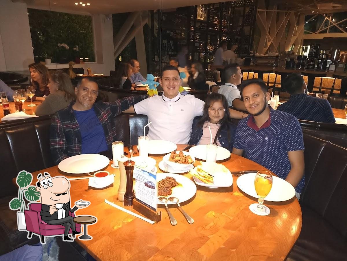 Harry Sasson, Bogotá - Restaurant menu, prices and reviews