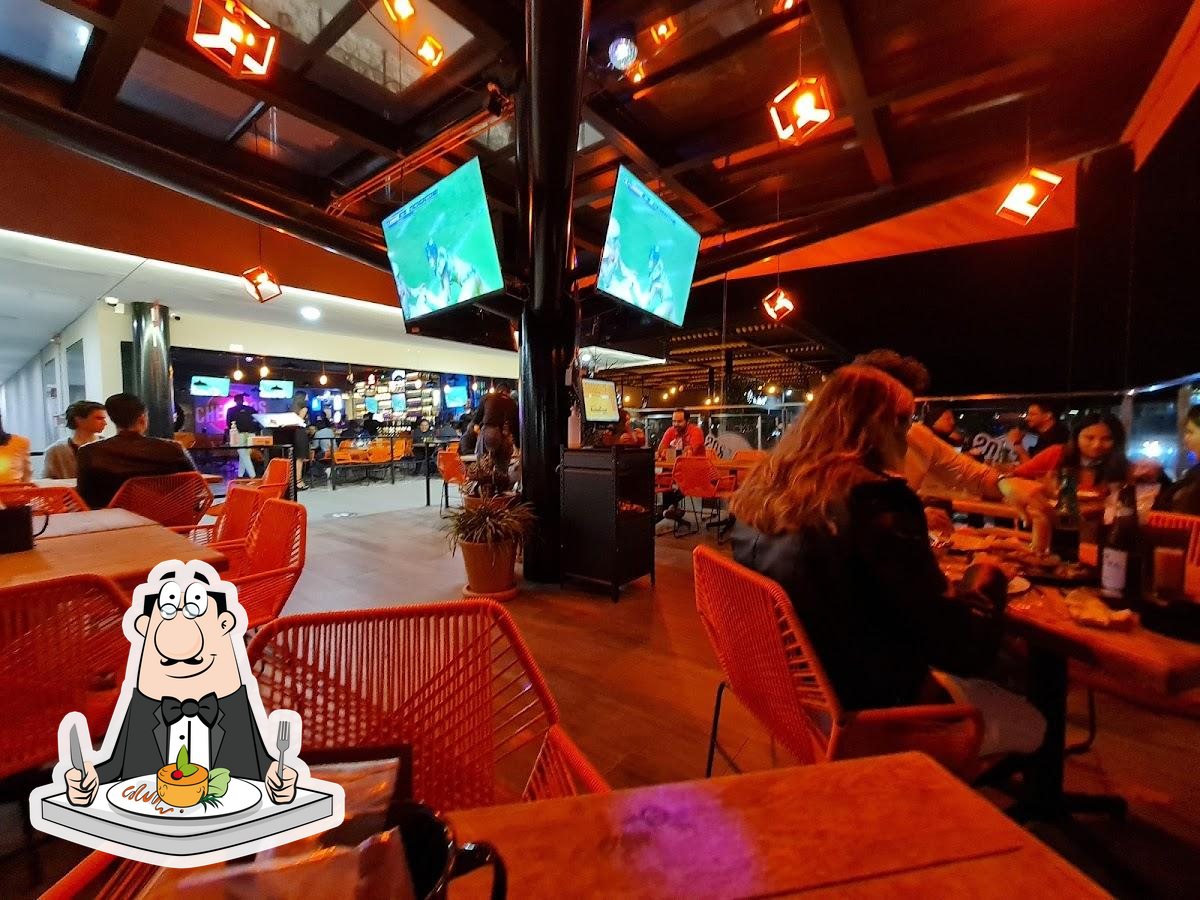 Cheleros Bar @Zona Real, Zapopan - Opiniones del restaurante