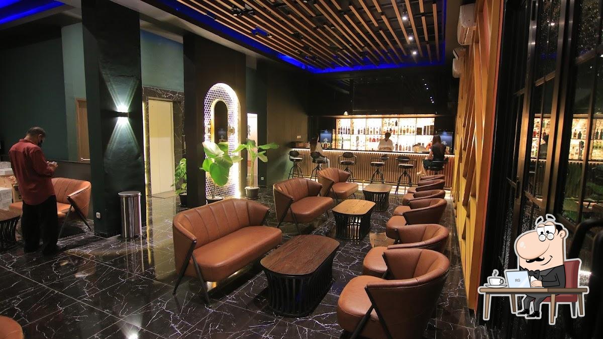 VIP KTV & Sky Lounge pub & bar, Bekasi Regency - Restaurant reviews