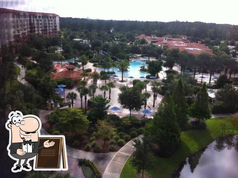 Windward and Leeward Pool Bars, Bay Lake