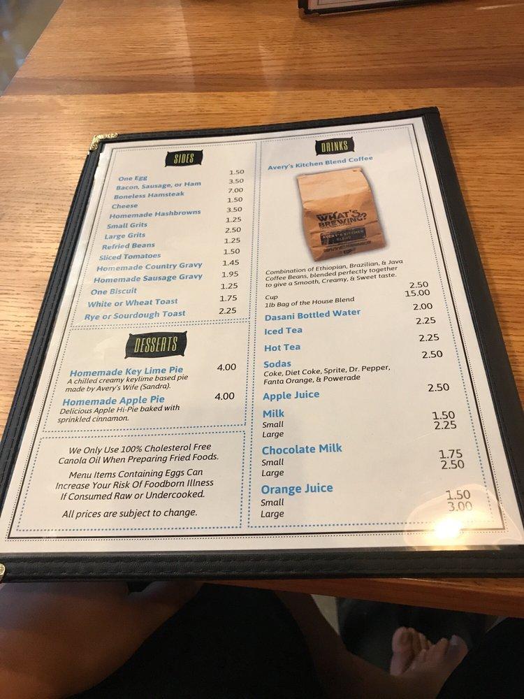 Menu at Avery's Kitchen restaurant, New Braunfels