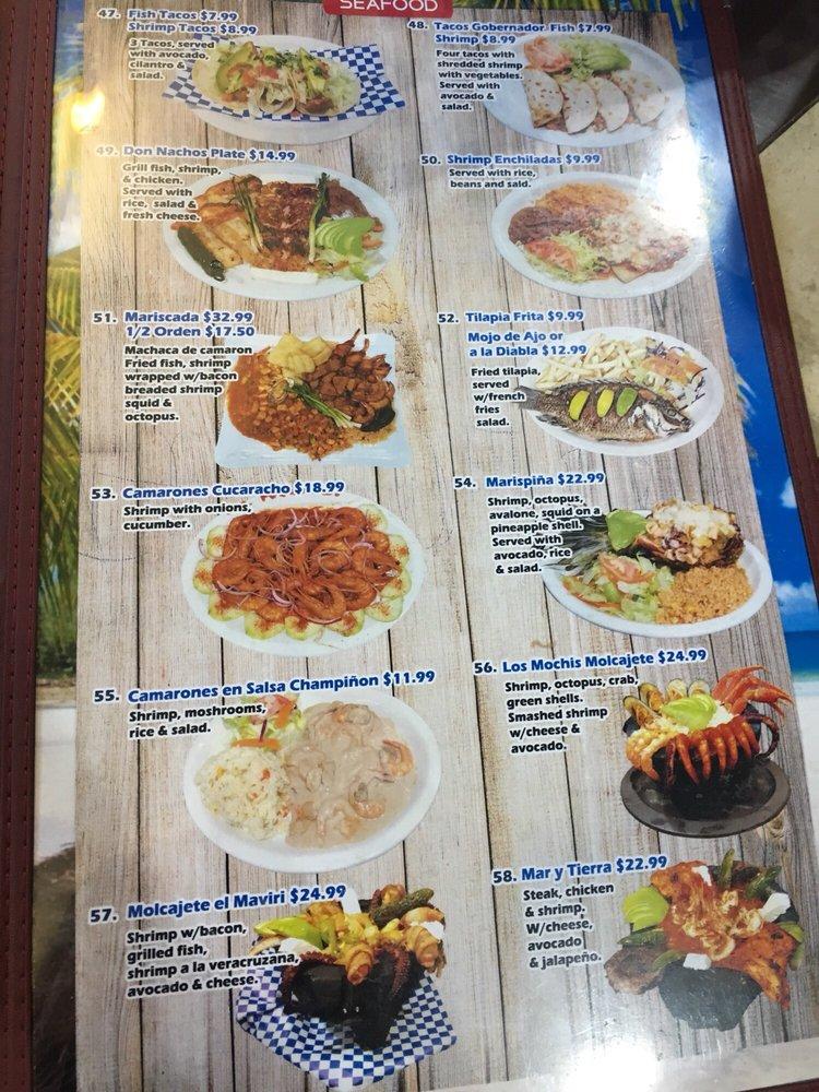 Menu at Mariscos El Marinero restaurant, San Antonio, McCullough Ave