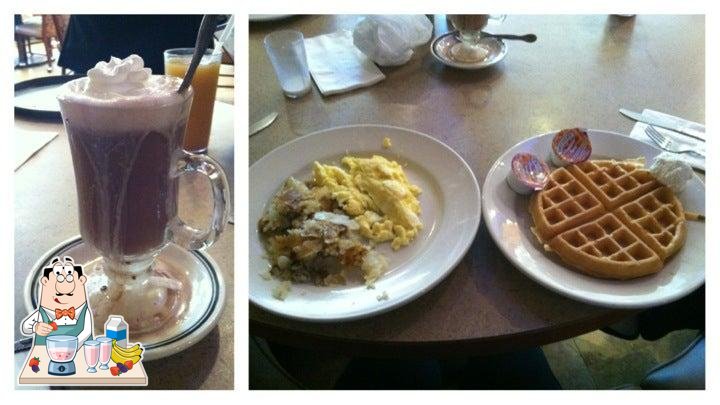 Club House Diner, 2495 Street Rd in Bensalem - Restaurant menu and reviews