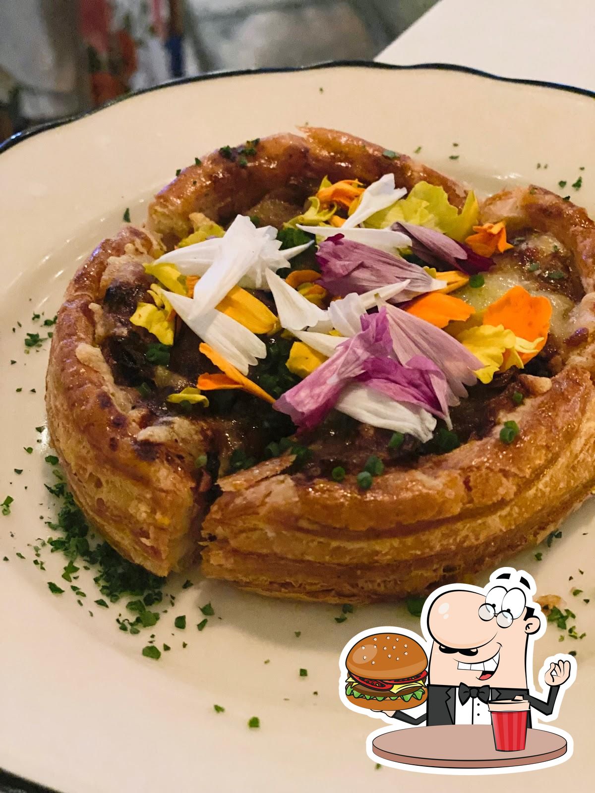Bar Cecil in Palm Springs - Restaurant reviews