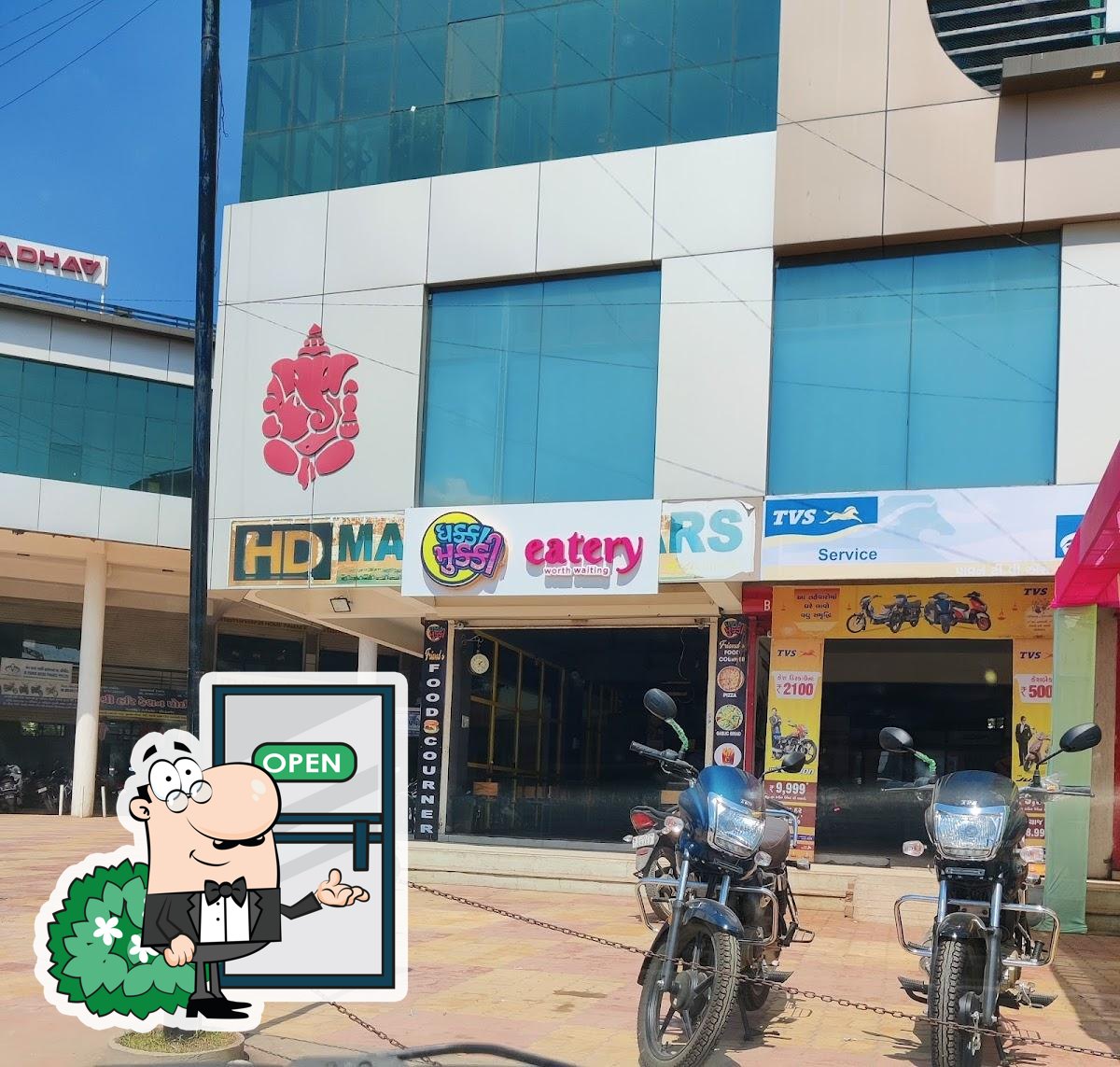 DHAKKA MUKKI EATERY - Best Cafe in Kathlal, Best Fast Food Restaurant ...