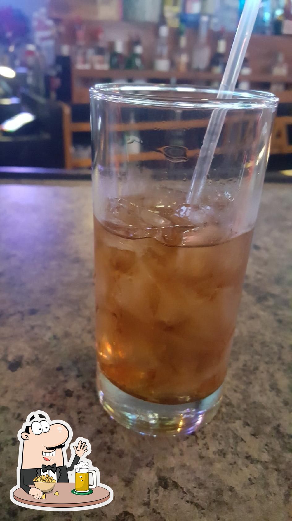 La Villa Sports Bar & Grille, Struthers, 812 Youngstown Poland Rd ...