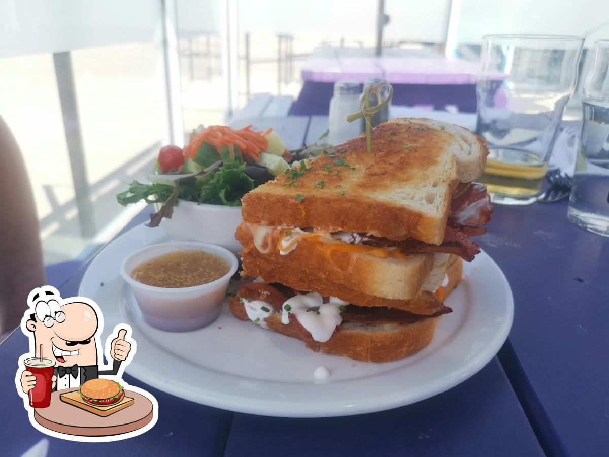 Victoria's Tavern Normanview in Regina - Restaurant menu and reviews
