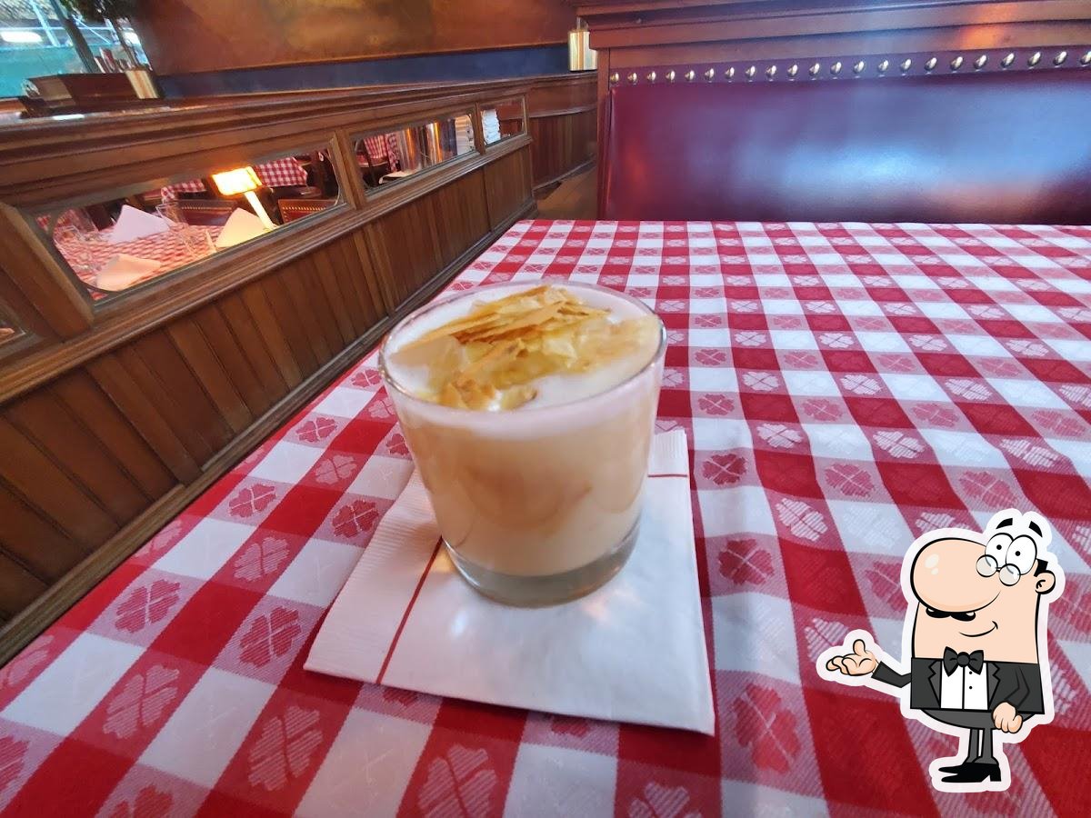 Pershing Square, New York City - Restaurant menu, prices and reviews
