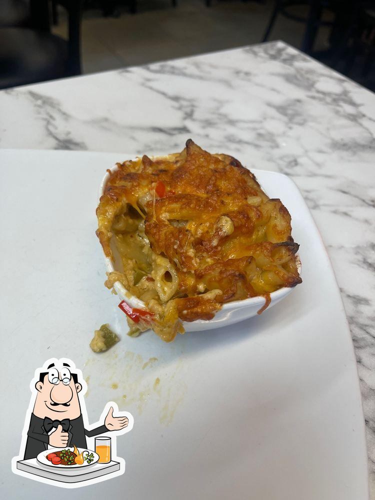 Gregs Cookout in Miami - Restaurant menu and reviews