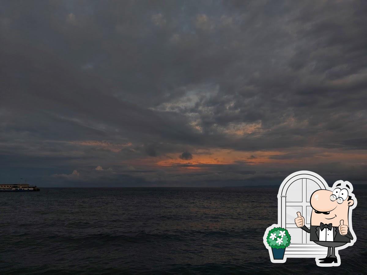 Sua Bar & Lodging House, Dumaguete - Restaurant reviews