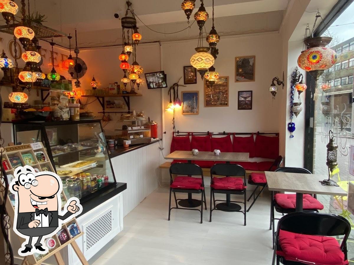 Arman's Handcrafted Shop, Wine & Coffee House, Salisbury - Restaurant ...