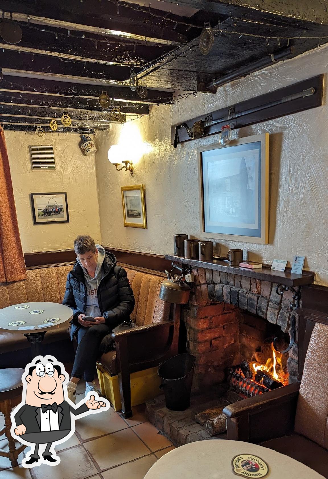 The Harp Inn, Neston - Restaurant menu, prices and reviews