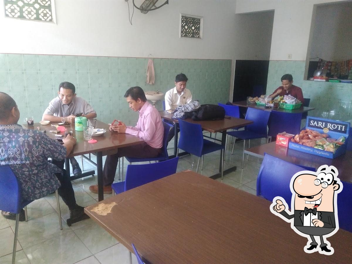 Kantin UMUS Brebes, Brebes - Restaurant menu, prices and reviews