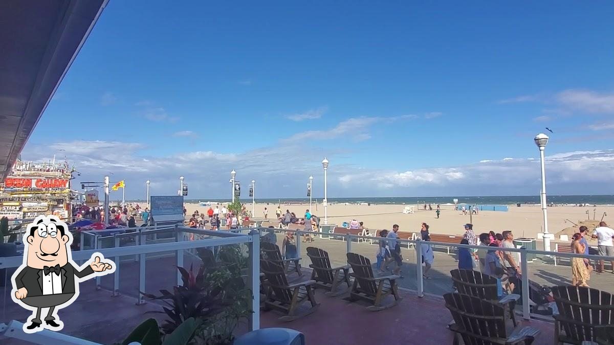 Caribbean Pool Bar in Ocean City - Restaurant menu and reviews