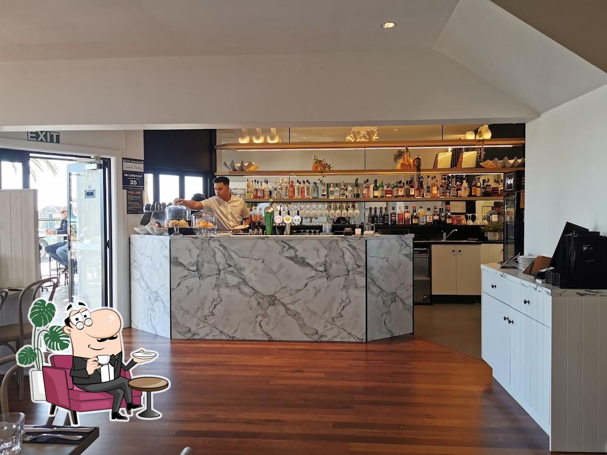 Pier 64 Restaurant & Bar Timaru, Timaru - Restaurant menu, prices and ...