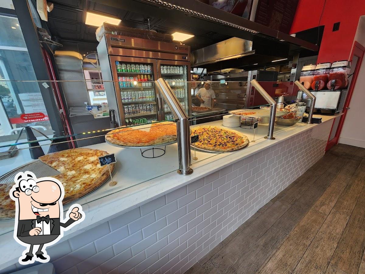 Nick's Pizza South Beach in Miami Beach - Restaurant menu and reviews
