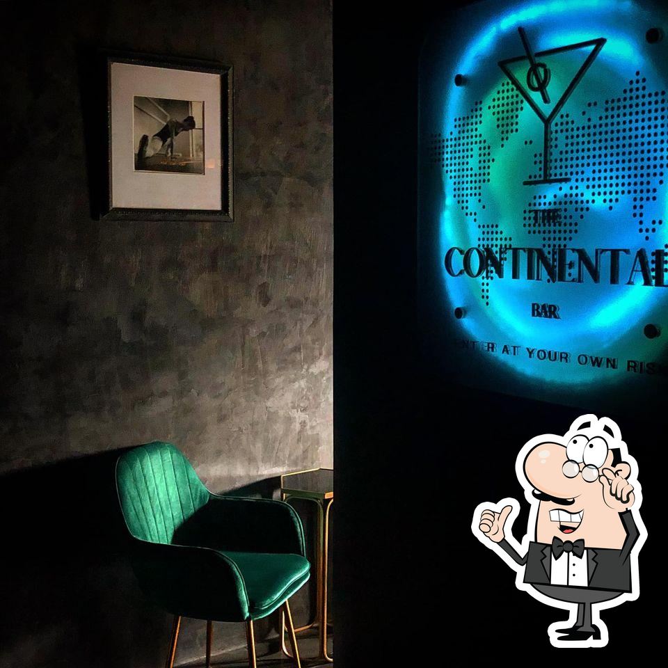 The Continental Bar, Chiang Mai - Restaurant reviews