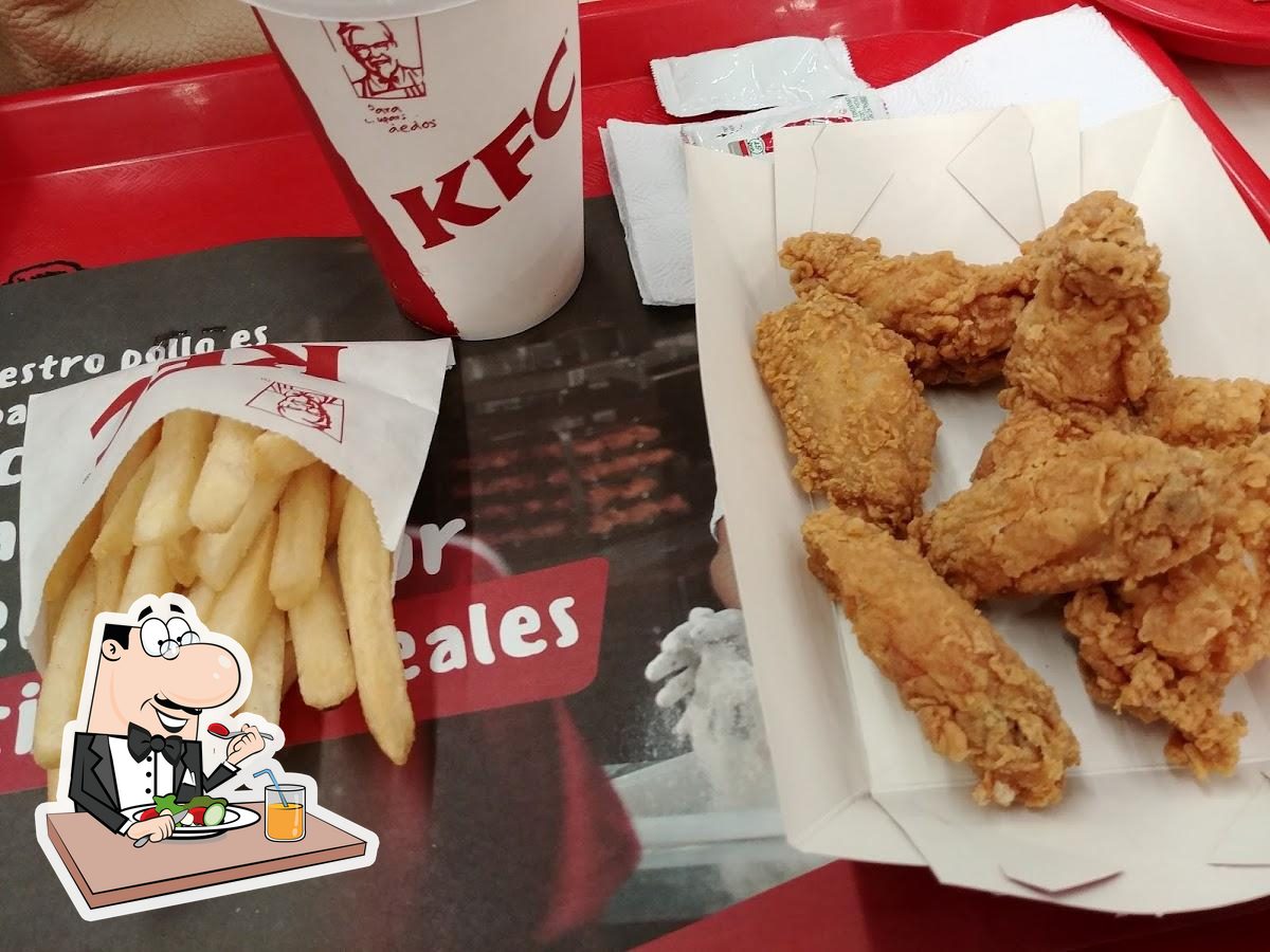 KFC restaurant, Santo Domingo, Prol. Av. 27 de Febrero esq - Restaurant ...