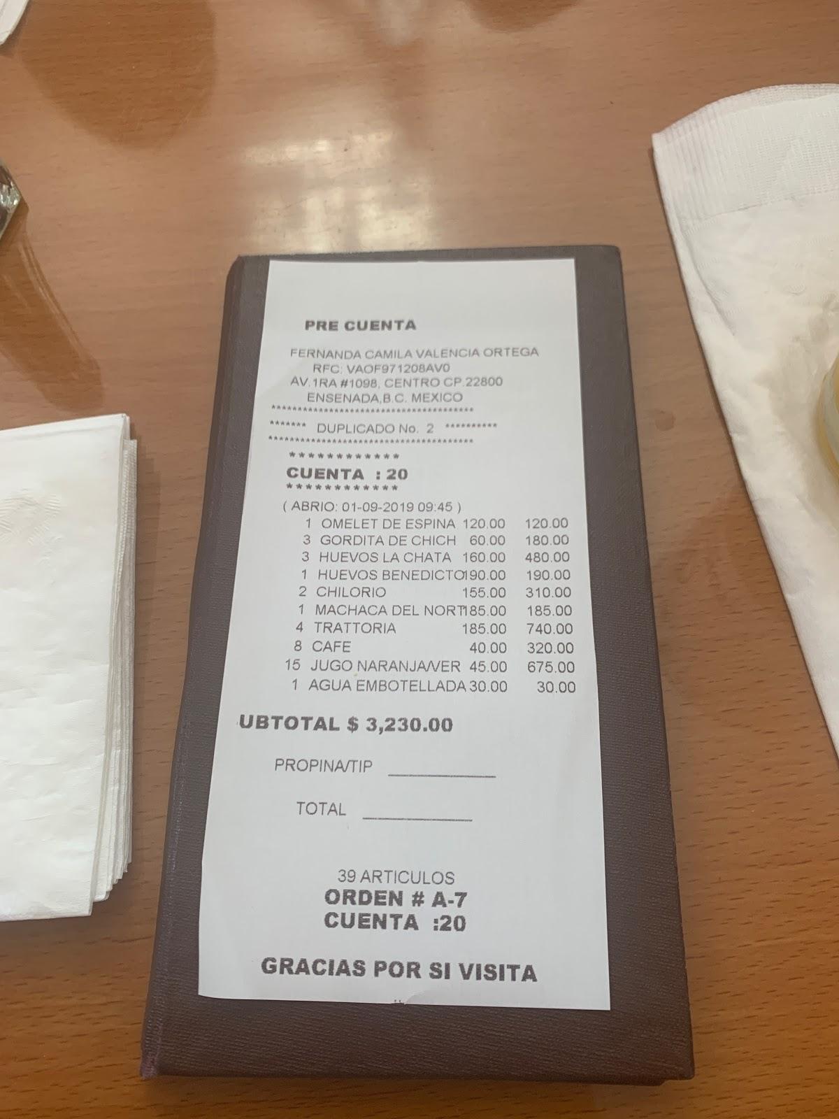 Menu at Restaurant Victor’s La Primera, Ensenada
