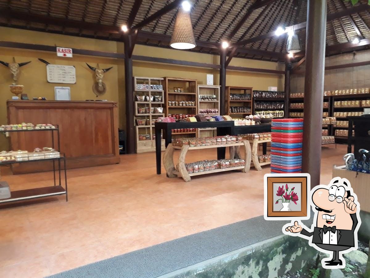 Segara Windhu Coffee Plantation restaurant, Indonesia - Restaurant reviews