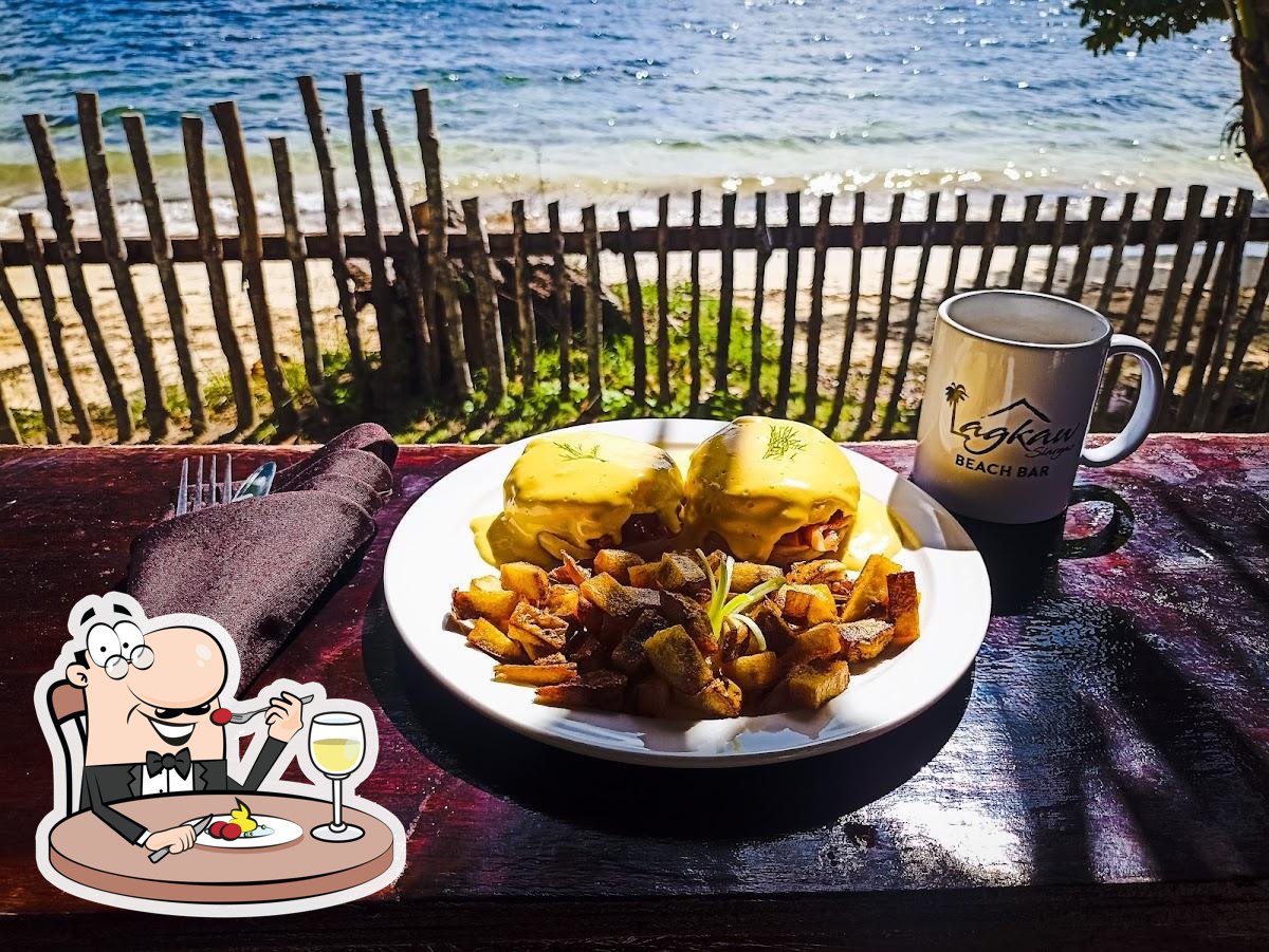 Lagkaw Beach Bar, General Luna - Restaurant reviews