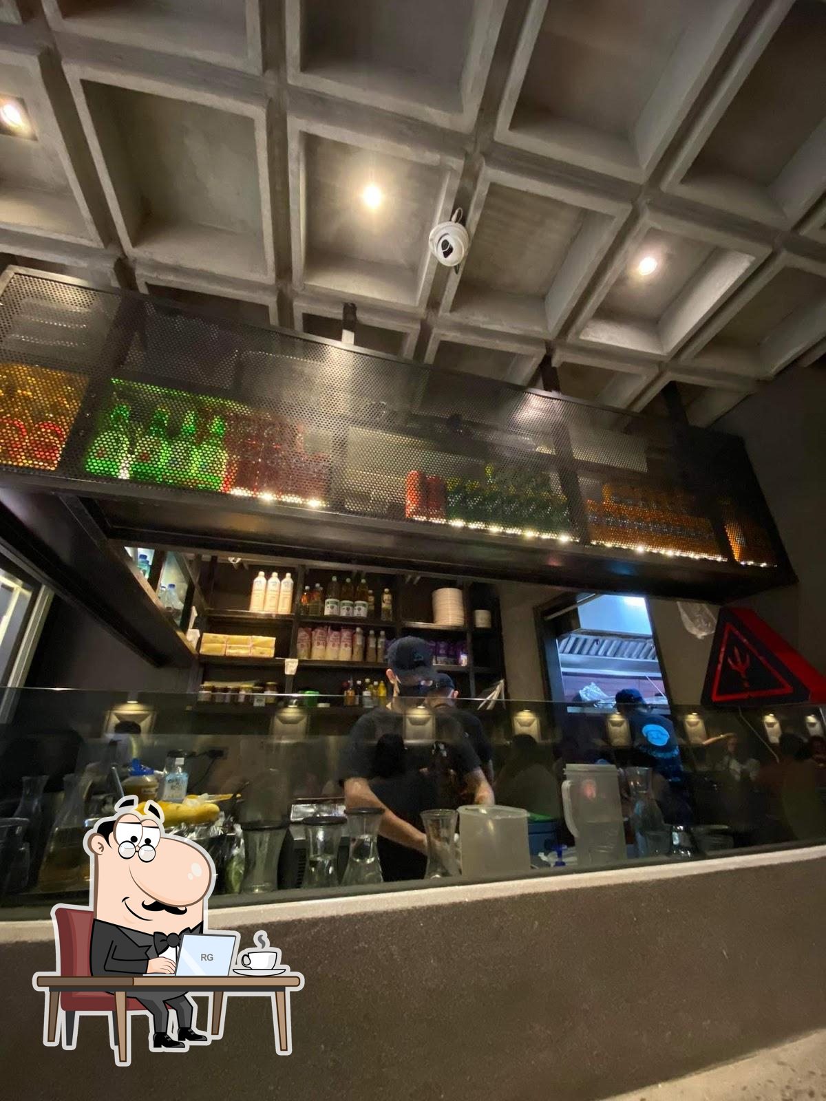 Bad Bird Megamall, Mandaluyong - Restaurant menu, prices and reviews