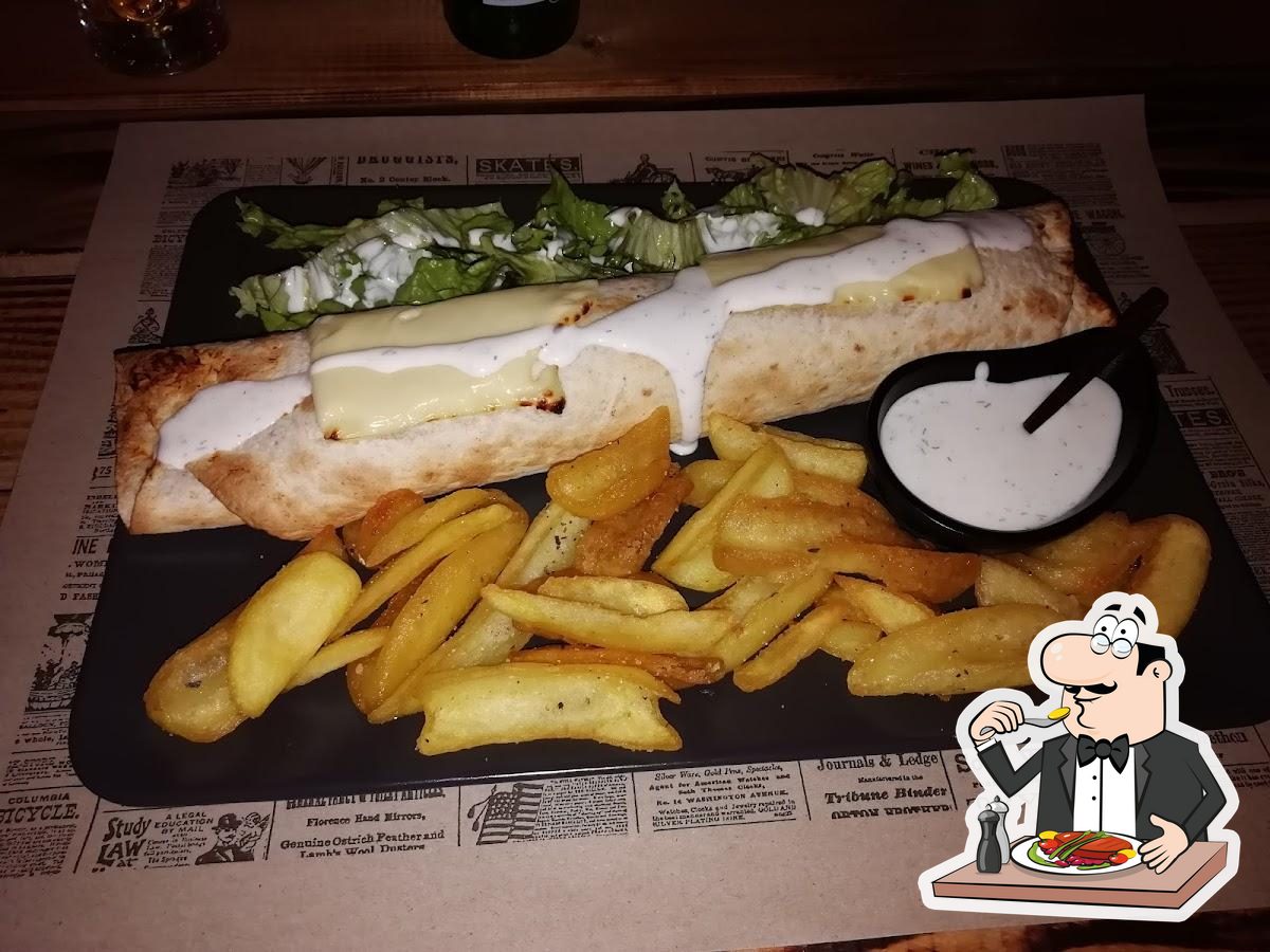 Step up pub & bar, Jelsa - Restaurant reviews