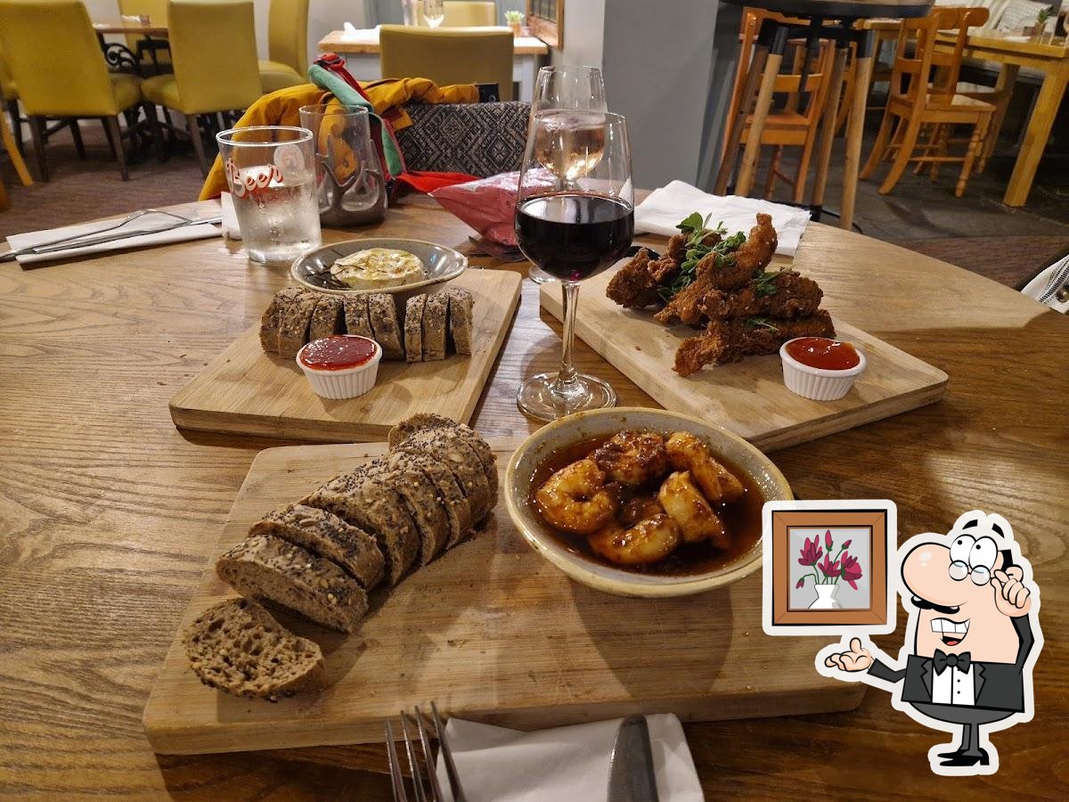 The Snitterfield Arms, Stratford-upon-Avon - Restaurant menu, prices ...