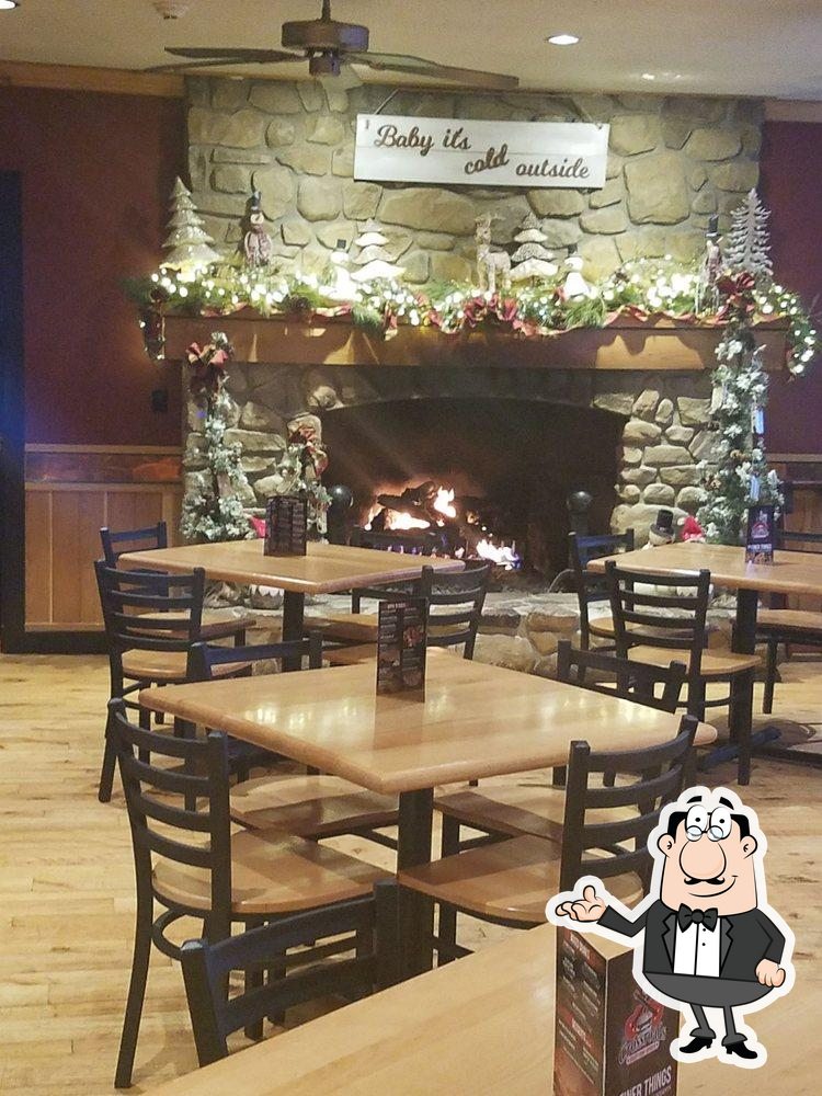 The Crossroads Dinor, Edinboro - Restaurant menu, prices and reviews
